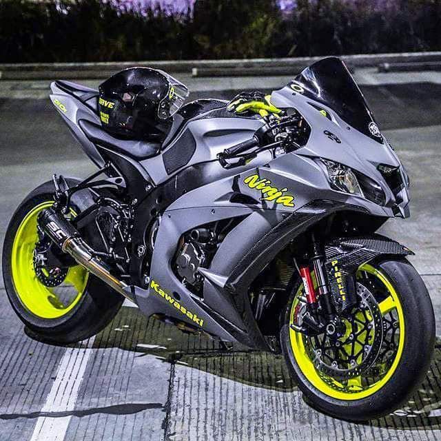 Kawasaki Ninja Yellow