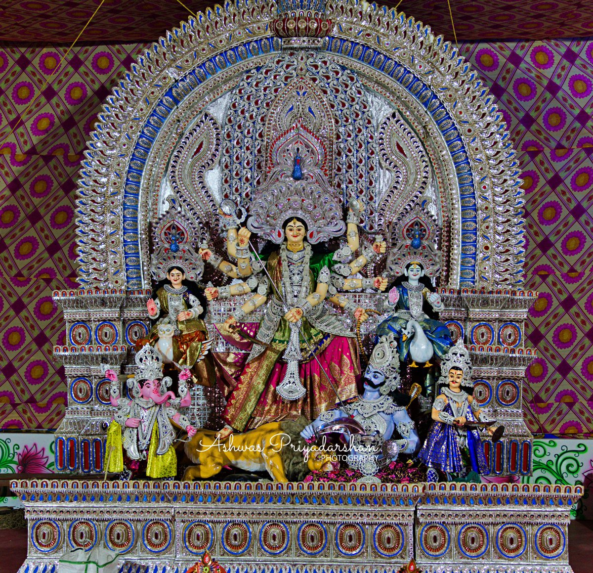Little delayed but the tradition of posting #Cuttack #DurgaPuja2023 ...