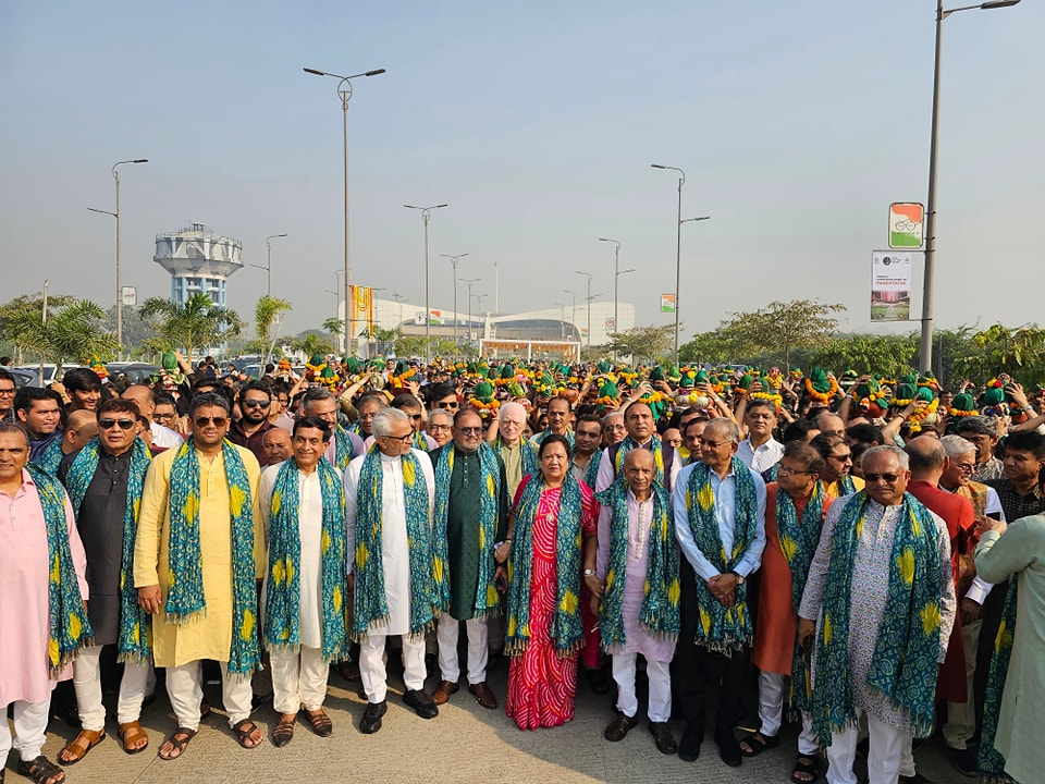 Kumbh Sthapan ceremony performed at world’s largest office building ...