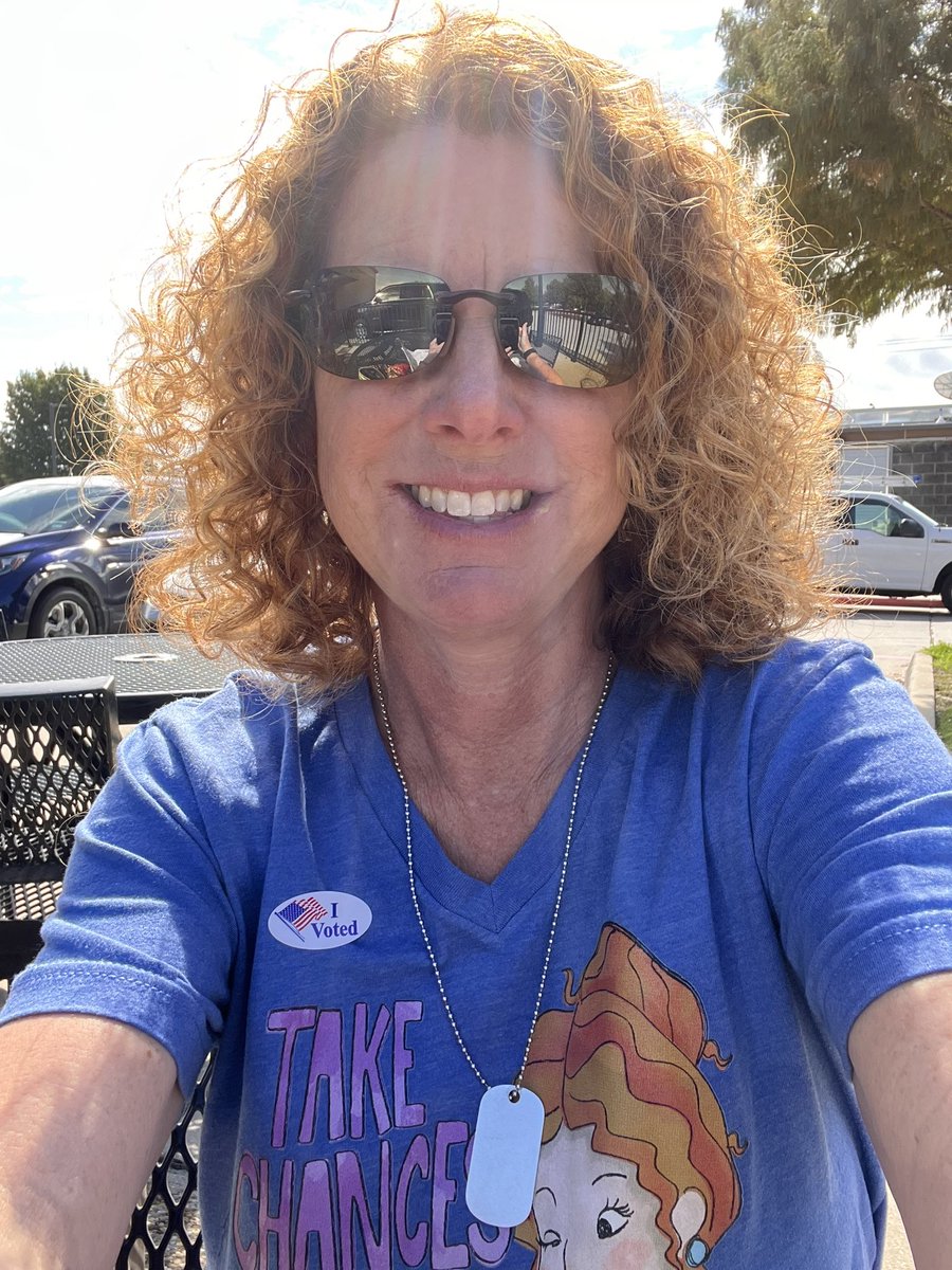 Lori Cole's Instagram, Twitter & Facebook on IDCrawl