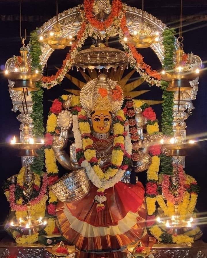 21 things about maa Saraswati ️ 1. Devi Saraswati imparts wisdom ...