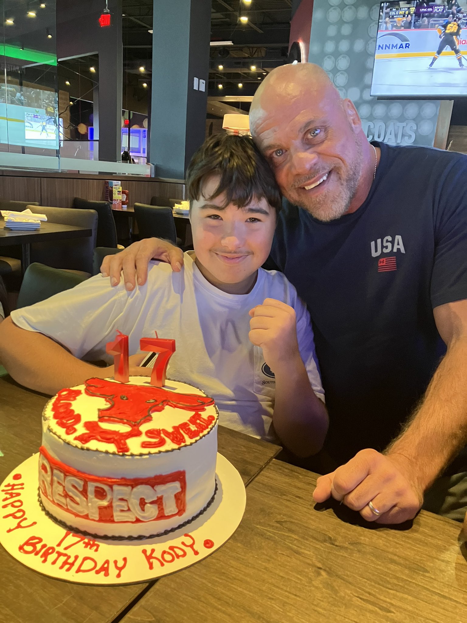 Kurt Angle Son Singer Aaron Carter And Wrestler Kurt Angle Pose With