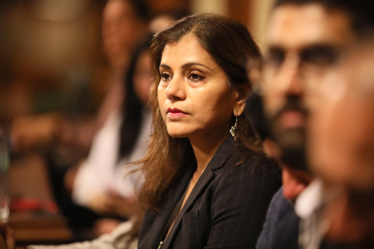 Sally Birch's Instagram, Twitter & Facebook on IDCrawl