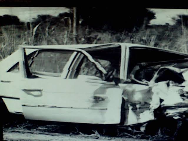 EDWARD MORINGE SOKOINE MZALENDO NA MJAMAA ALIYEACHA SIMANZI KWA ...