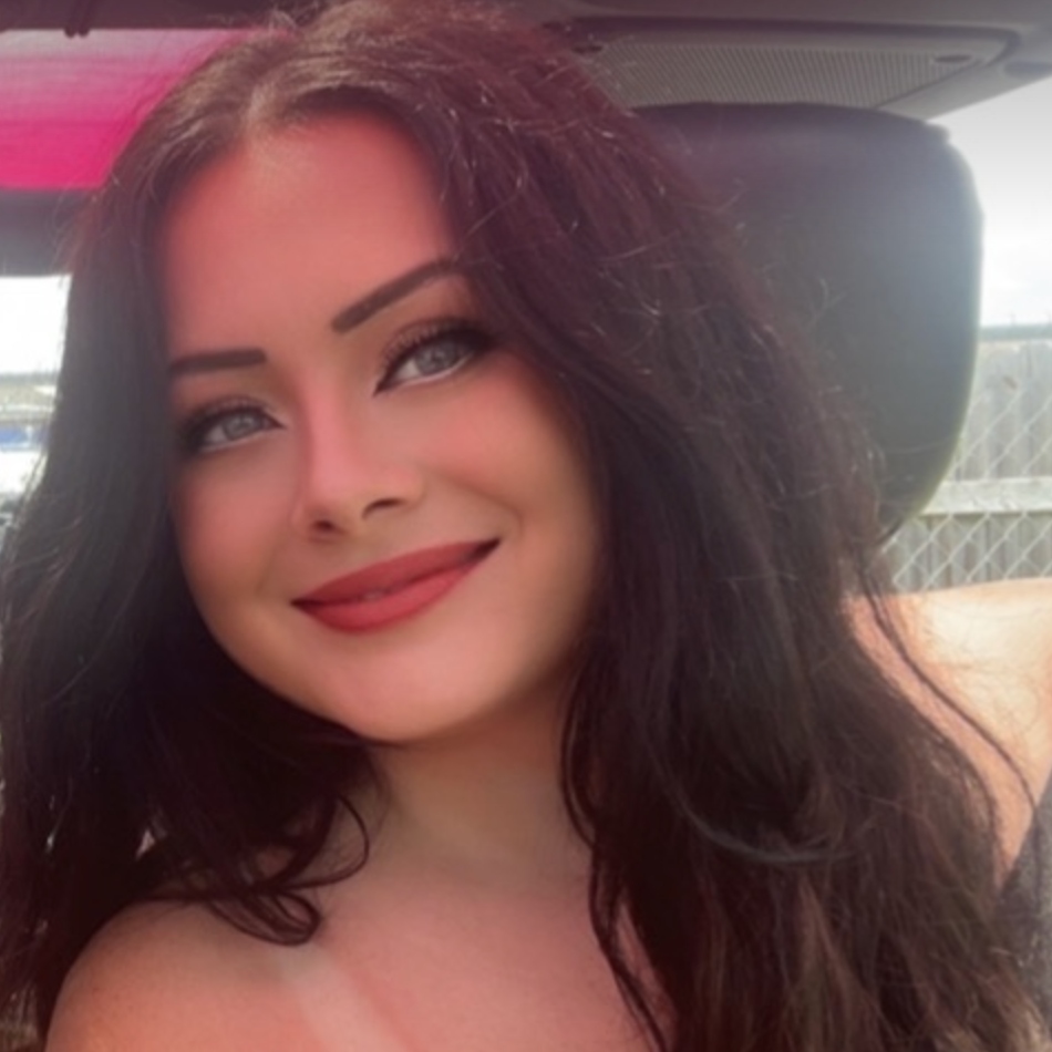 Second Teacher at Missouri School Admits to Making OnlyFans Porn | O-T Lounge