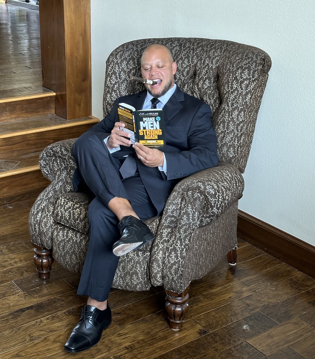 Elliott Hulse Cutting