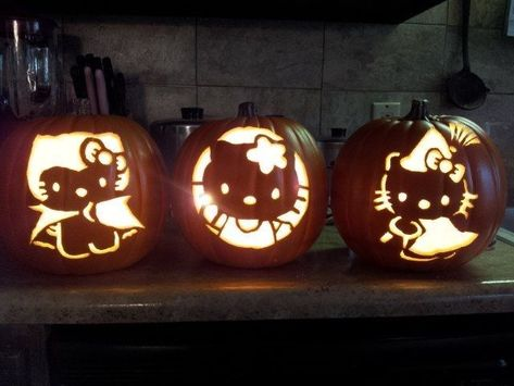 Hello Kitty Pumpkin Carving