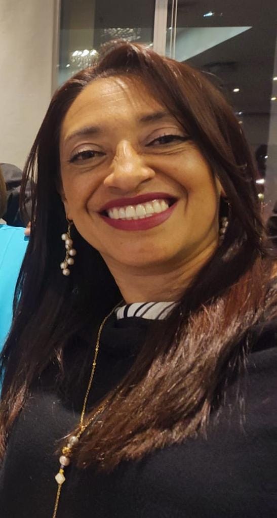 Carolina Parra's Instagram, Twitter & Facebook on IDCrawl