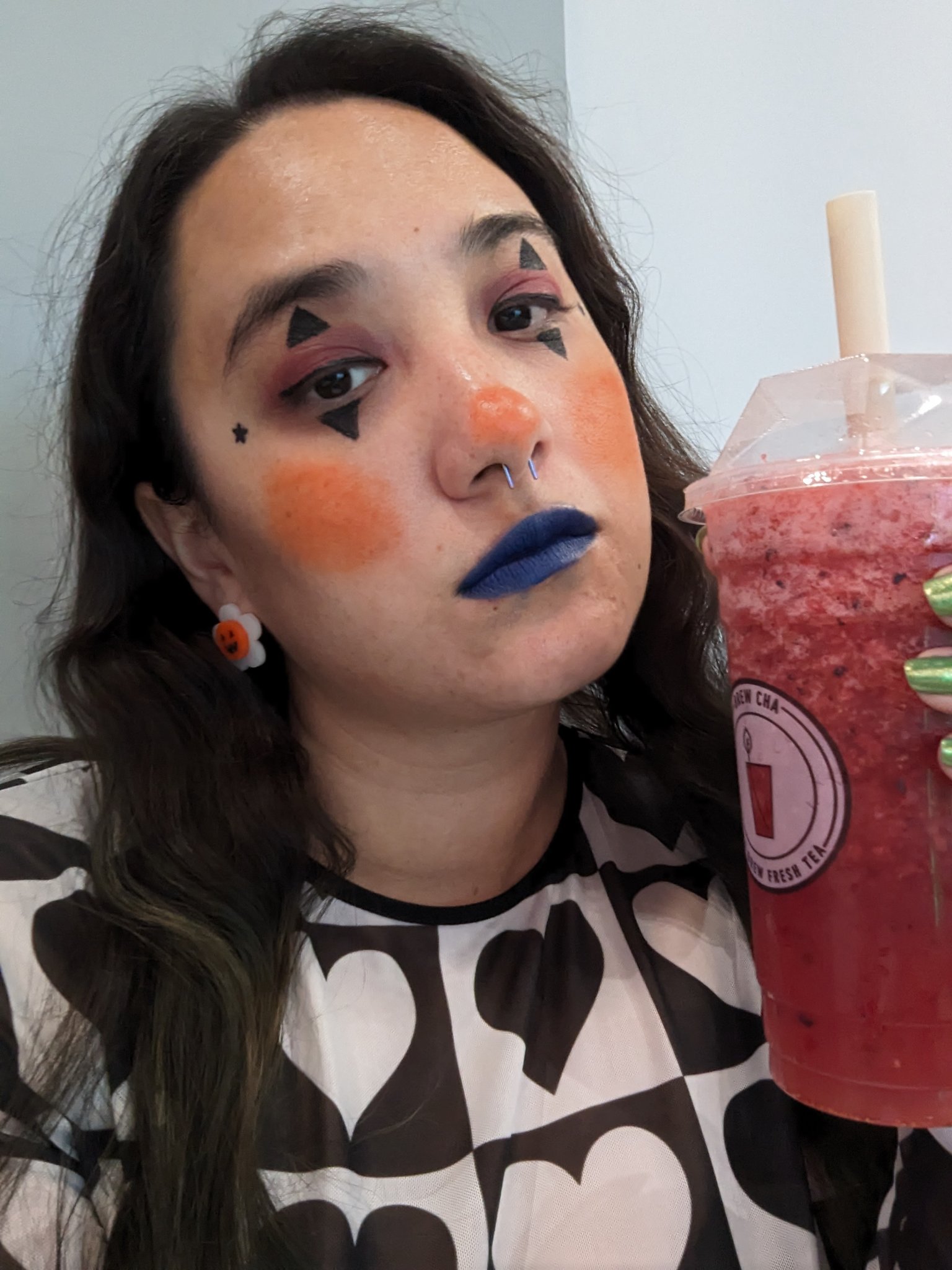 Clown Drinking Tea Aeder & The Clown: A (true) Love Story (By The