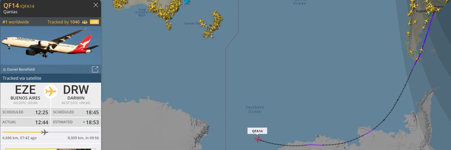 Qantas on Twitter: "Update from #QF14 "It's cold -75C Greetings fm Antartica Over the Walker ...