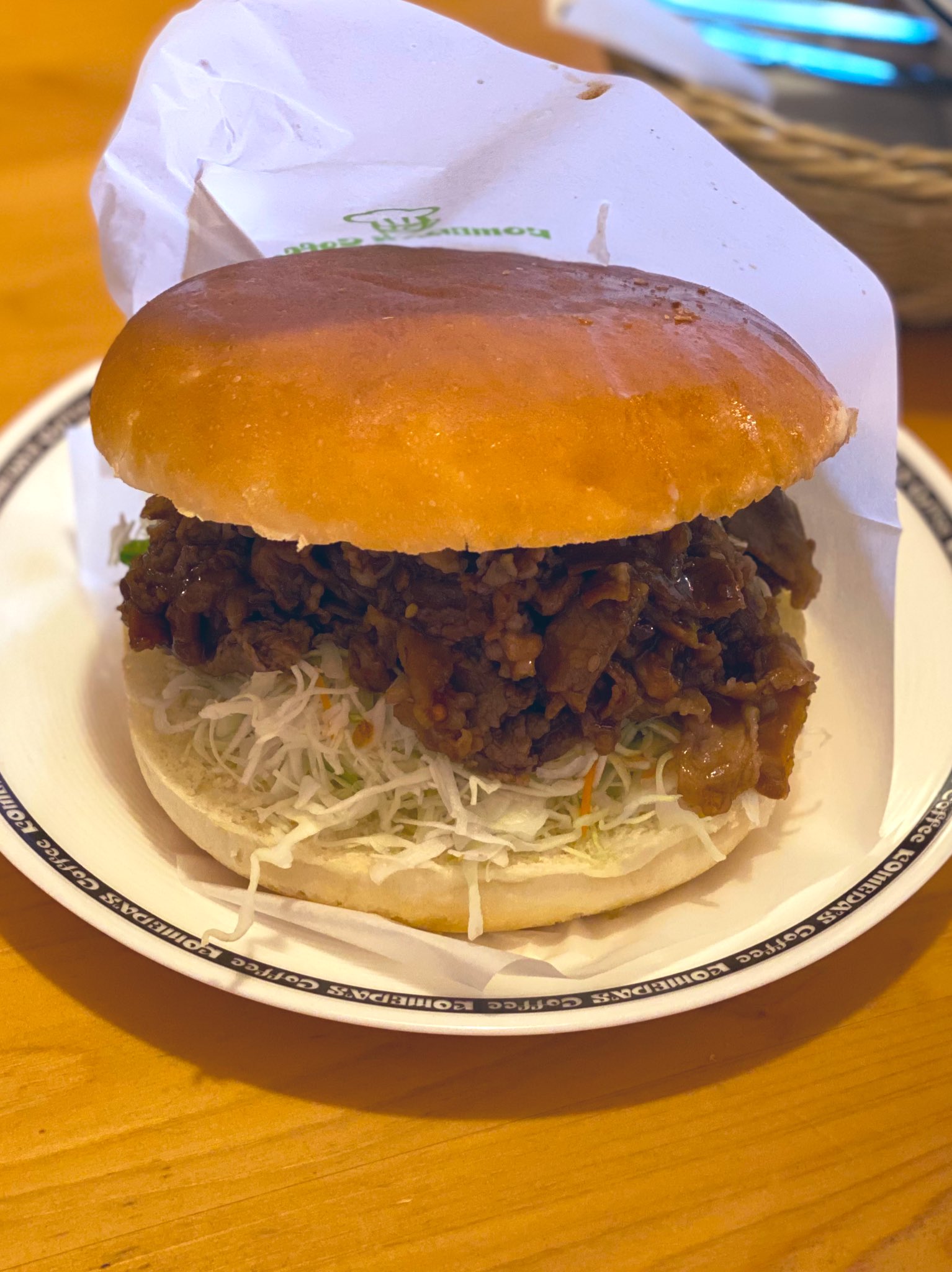 八尋ぽち😷 on Twitter: "スタバなう…