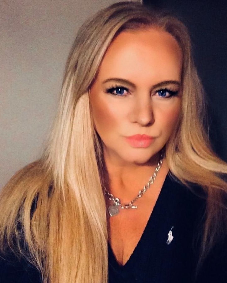 Stepmum Nicolette A True Milf And Naughty Cougar Nicolettesheen Twitter