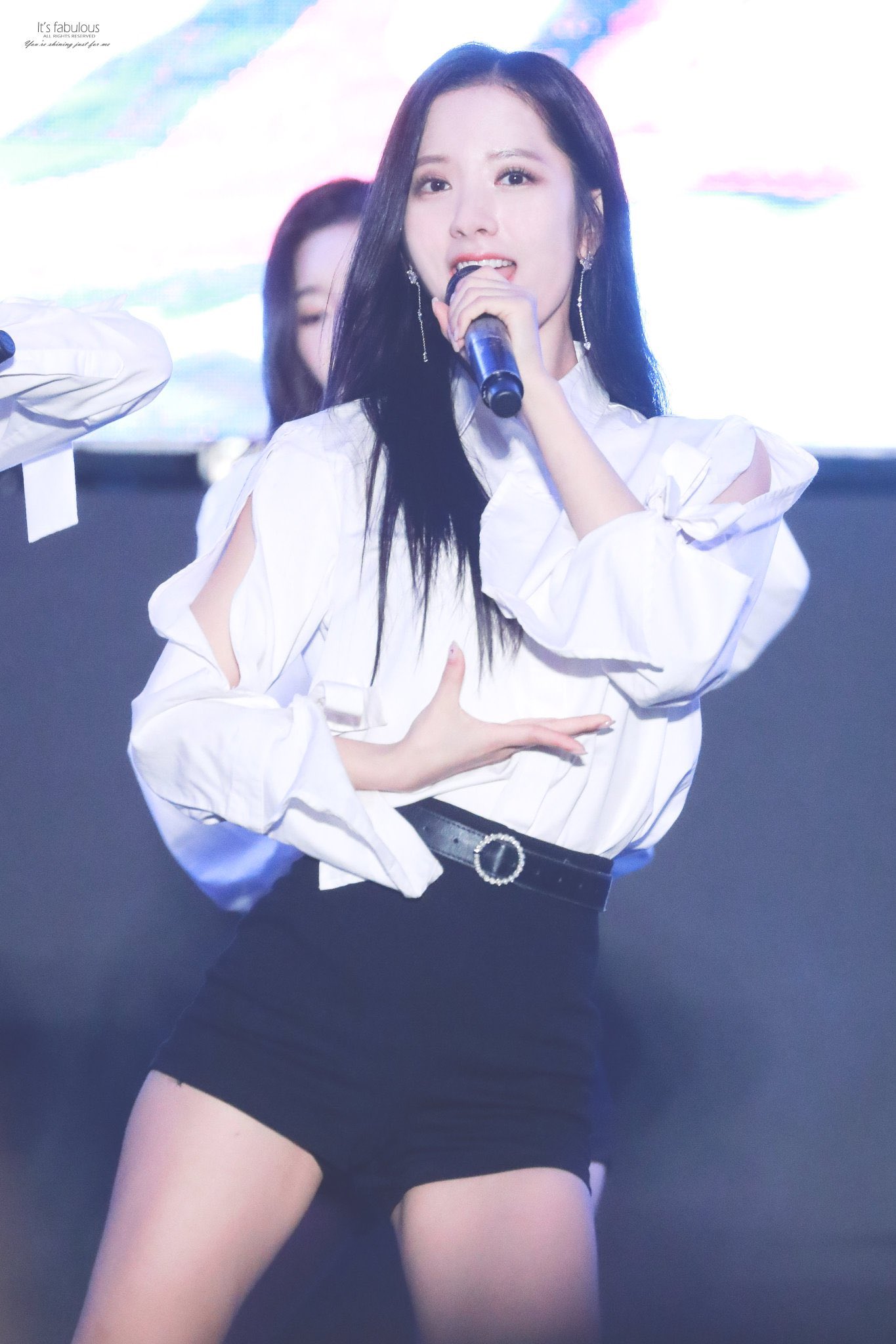 on this day in wjsn on Twitter: "191005 - wjsn performance at Donghae Festival #wjsn #우주소녀 https ...