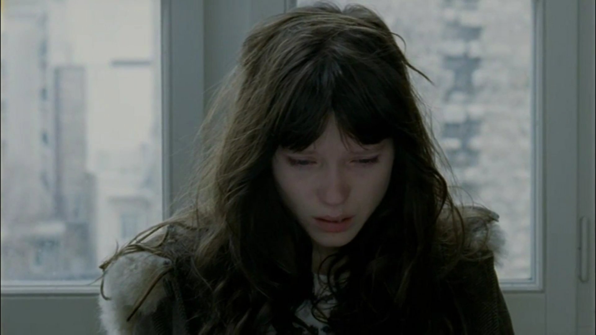 Lea Seydoux Crying