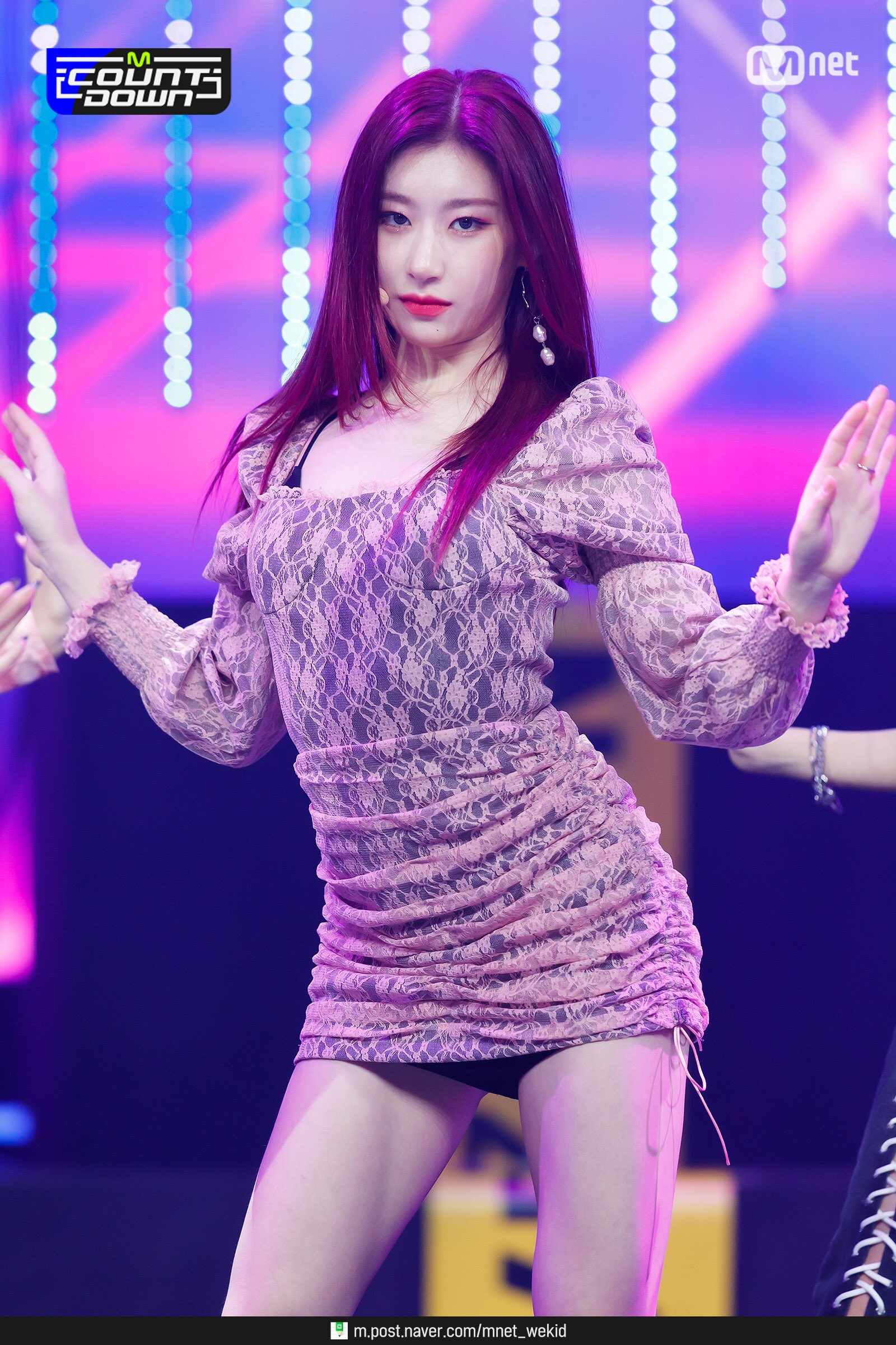 itzy elite 🌹 on Twitter: "210930 mcountdown #LOCO 🖇https://t.co/kiFCxPRqKQ #ITZY @ITZYofficial ...