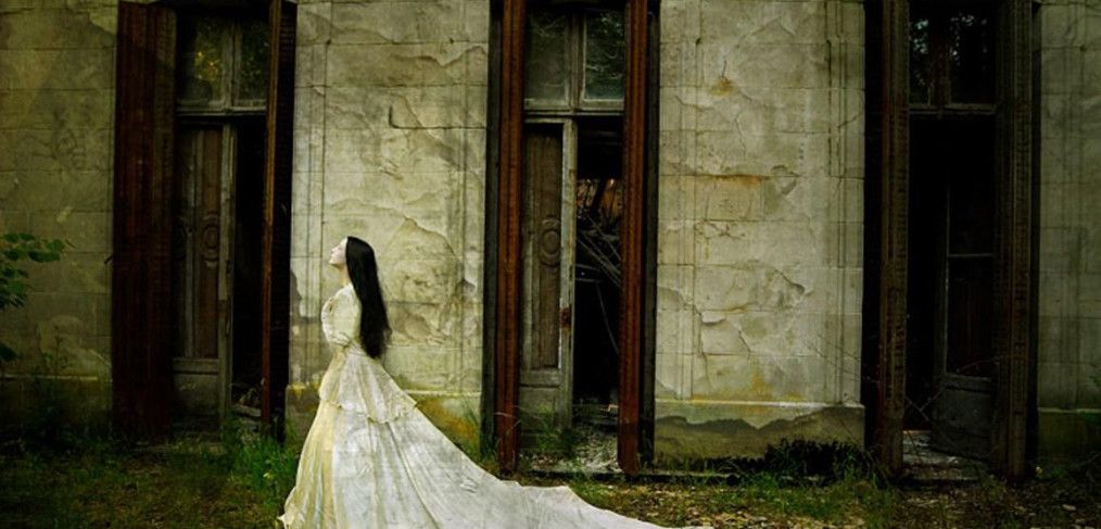Amy Lee Wedding Dress