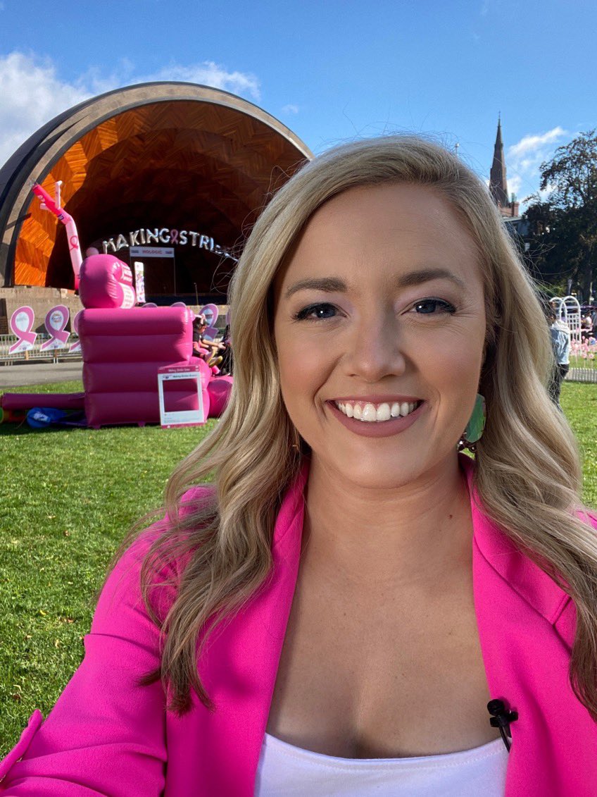 Jackie Layer's Instagram, Twitter & Facebook on IDCrawl