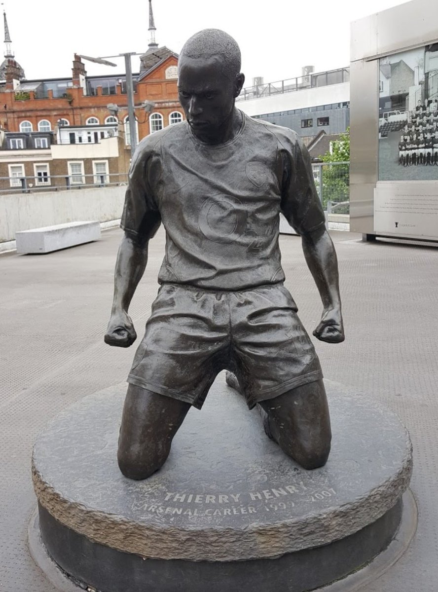 Thierry Henry Slide Celebration