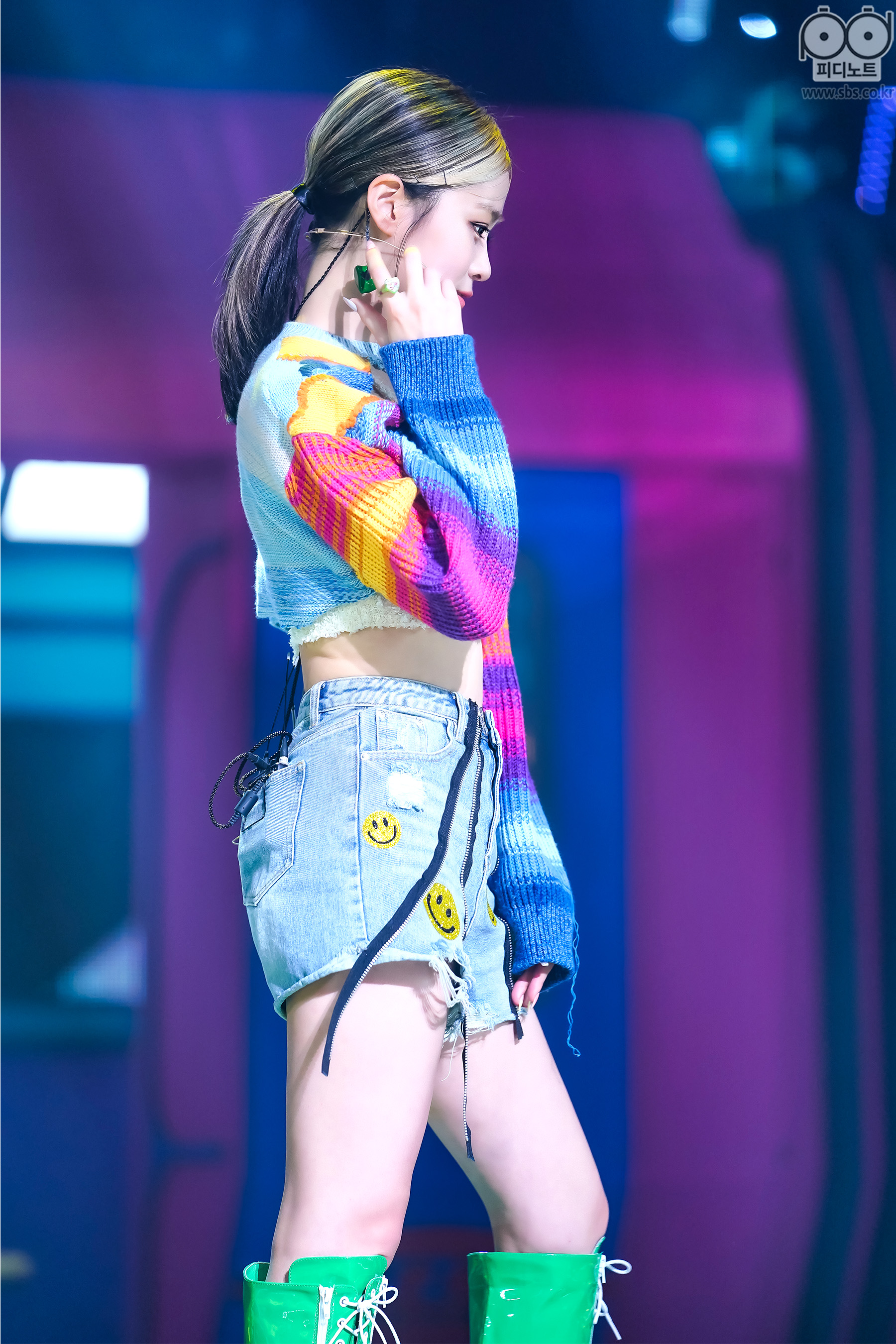 itzy pics on Twitter: "sbs inkigayo pd note ryujin https://t.co/tRNxy6uqiT" / Twitter