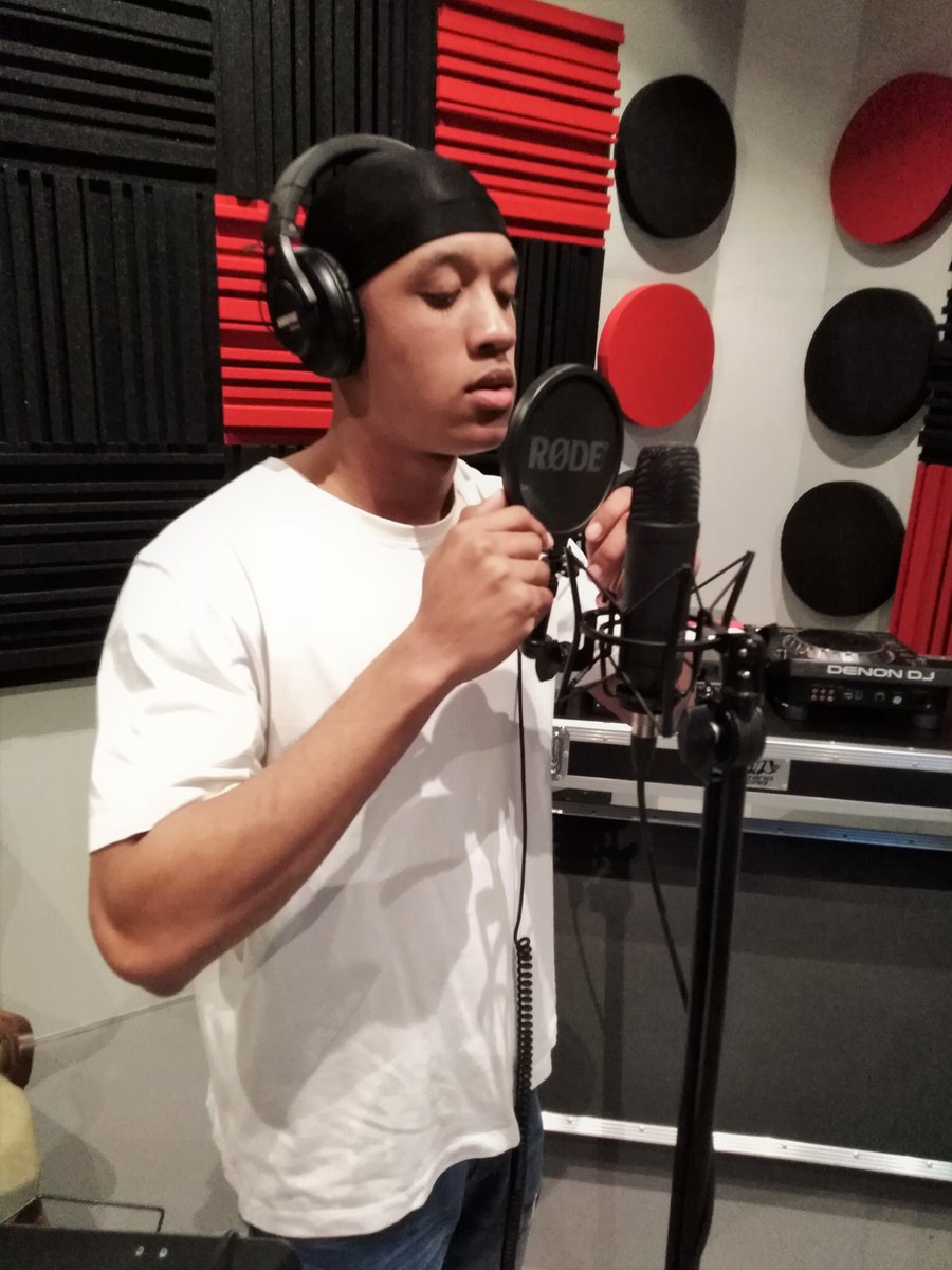 Libo-G (@dreamer_booysen) | Twitter