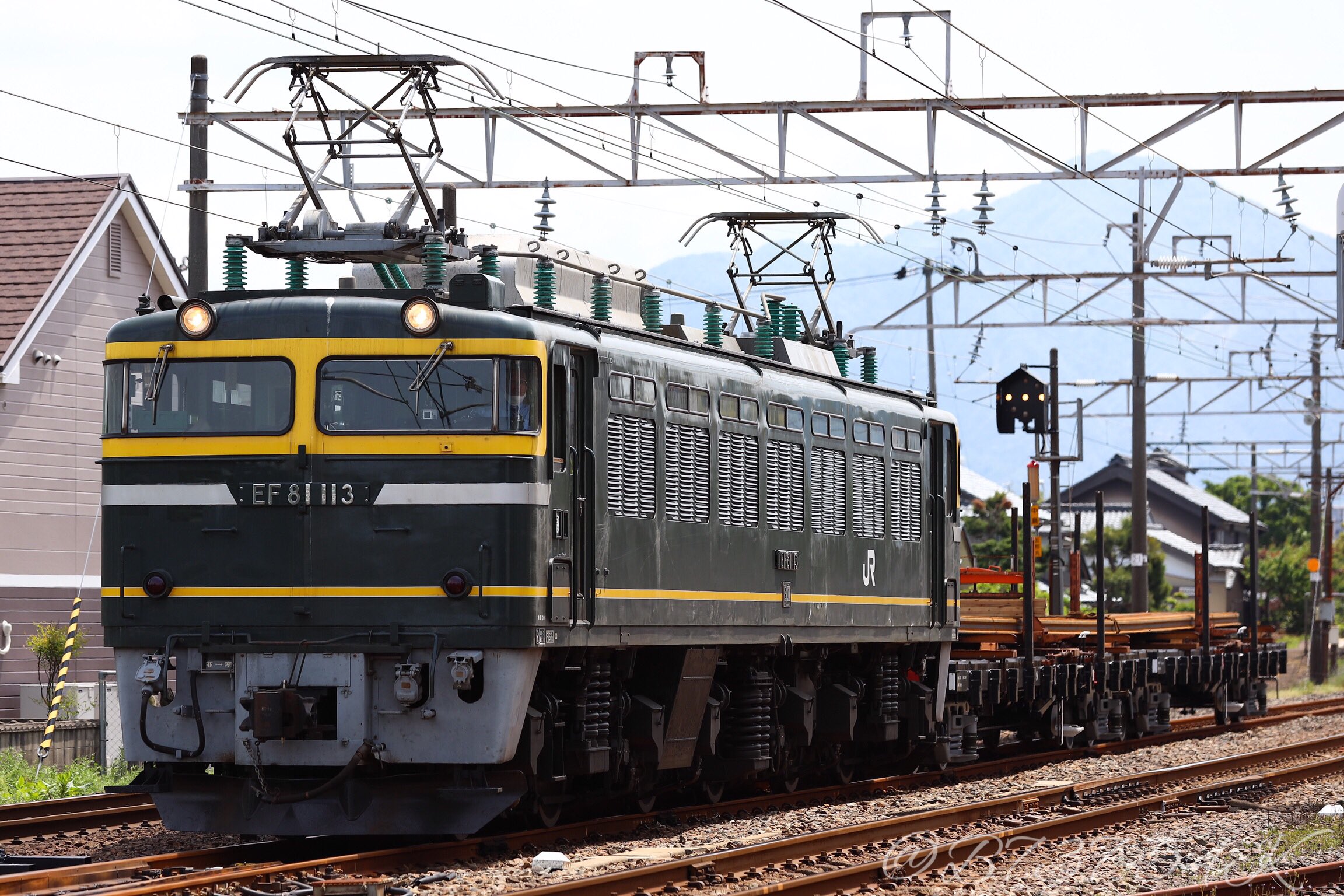 ばなな⊿ on Twitter: "2021/05/14 工9571 和邇・鯖江・小松・松任 EF81-113+チキ2車 (松任入換DE10-1035) https://t.co ...