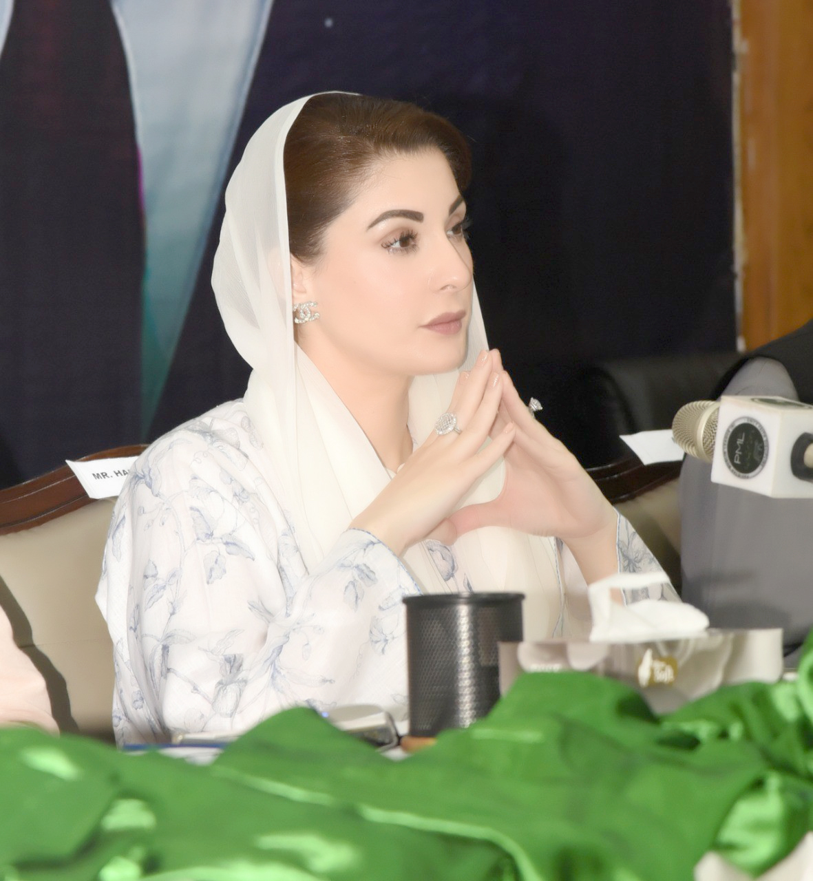 Sarim Ansari on Twitter: "My leader @MaryamNSharif at PMLN Central Secretariat for Sahiwal ...