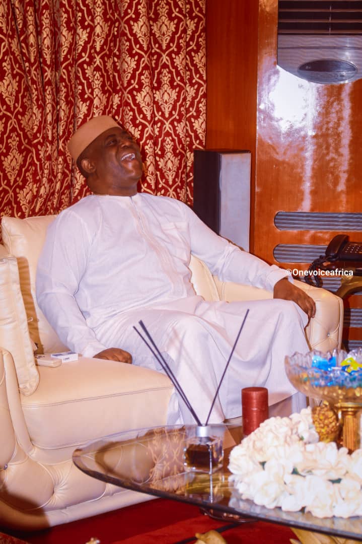 It was an honor to receive Alhaji Abdumalik Usman, Chairman of APC Federal Capital Territory ...