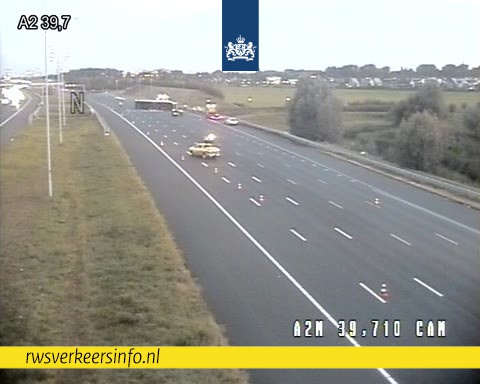 Rijkswaterstaat Verkeersinformatie on Twitter: "Het verkeer is stilgezet bij Vinkeveen (#A2) om ...