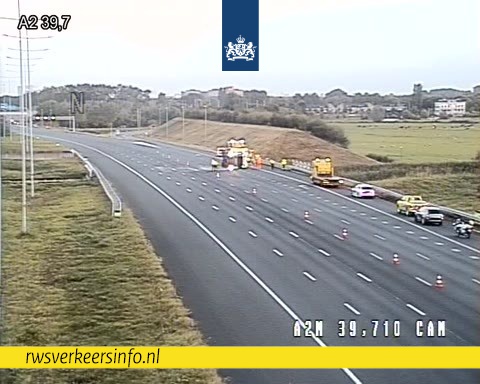 Rijkswaterstaat Verkeersinformatie on Twitter: "We hebben weer drie rijstroken vrijgemaakt op de ...