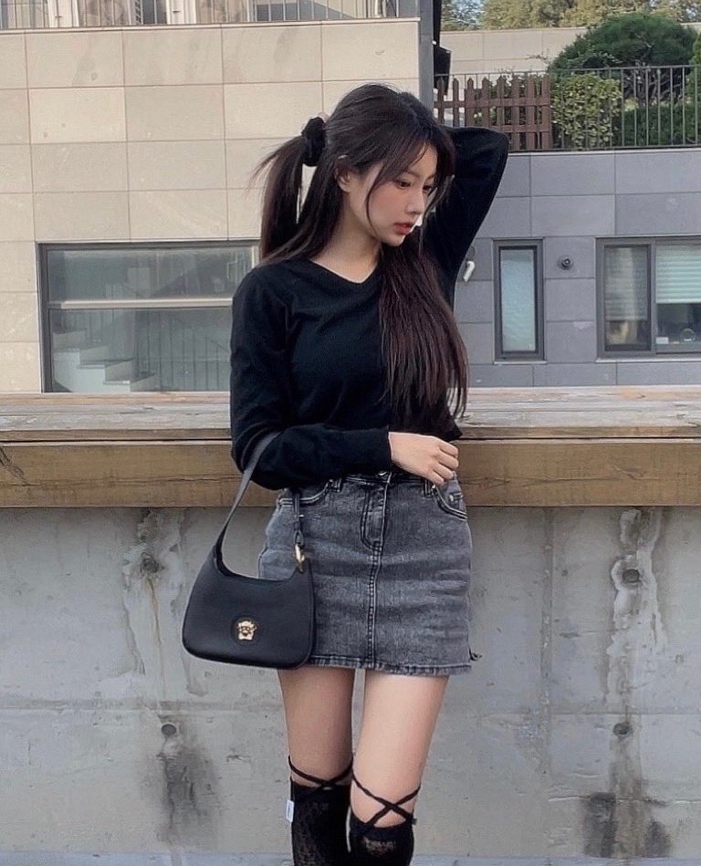 hyewon pics ☁️ on Twitter: "bubble update 🖤…