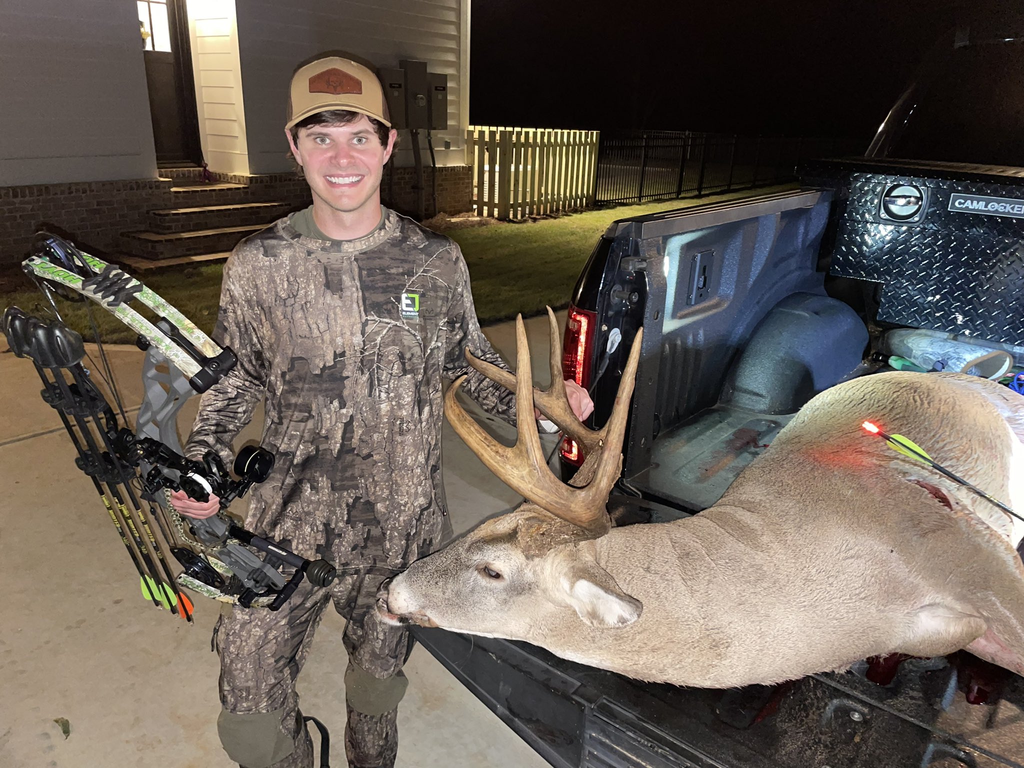 Michael Waddell Bone Collector Wallpaper