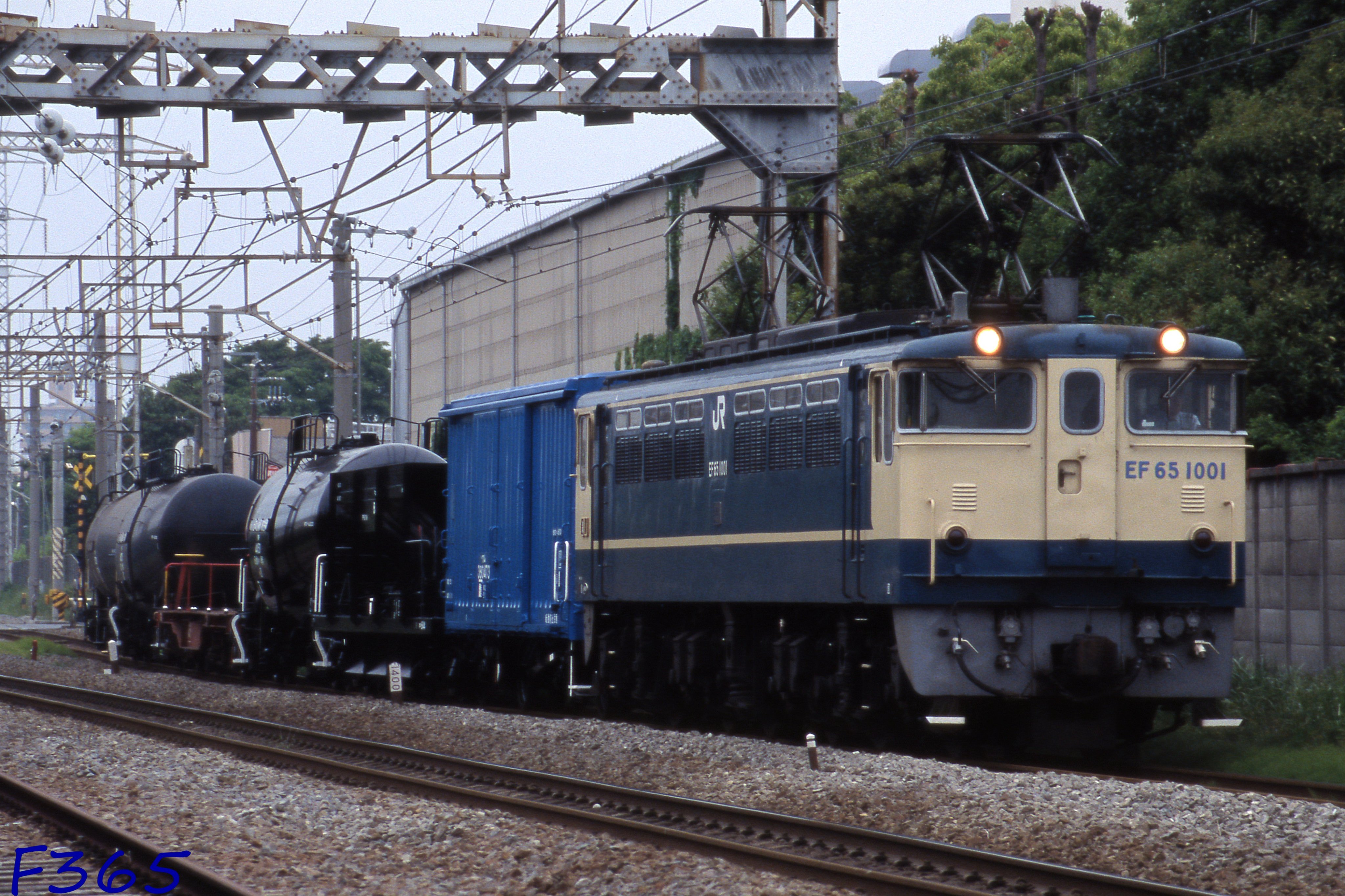 F365 on Twitter: "2003/6/29 配6794＠EF651001+ワムホキタキコキタキ https://t.co/9utWNOhHbY" / Twitter