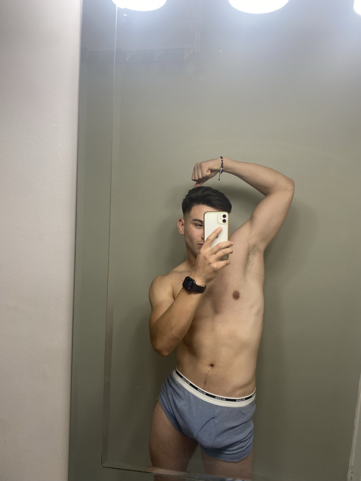 Alex Rosales on Twitter: "Look at me https://t.co/dyknJqf5dB" / Twitter