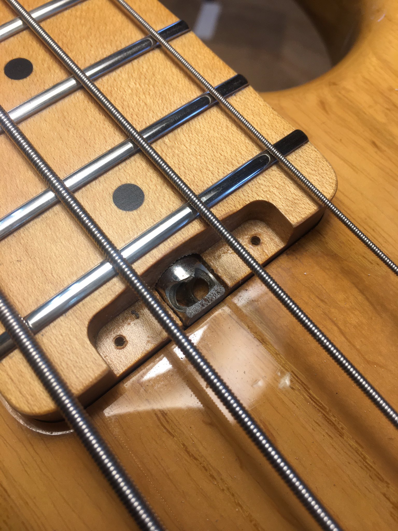 Shikagawa Inst on Twitter: "オリジナルのホイールナットは破損していてとても回しにいのでレンチで回すタイプの通常のナットに交換。元の構造を活かしてショートレンチで ...