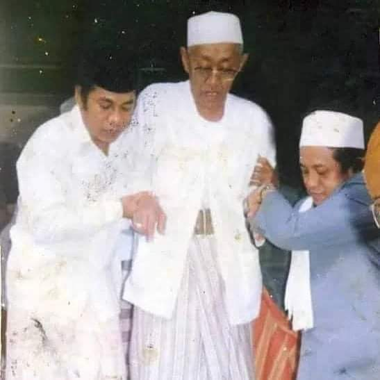 Kiai As'ad Syamsul Arifin & Maulid Nabi Syahdan, dalam sebuah ...