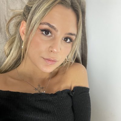 #NuovaFotoProfilo #nuovafotoprofilo Giulia Vaneri @giuliavaneri
