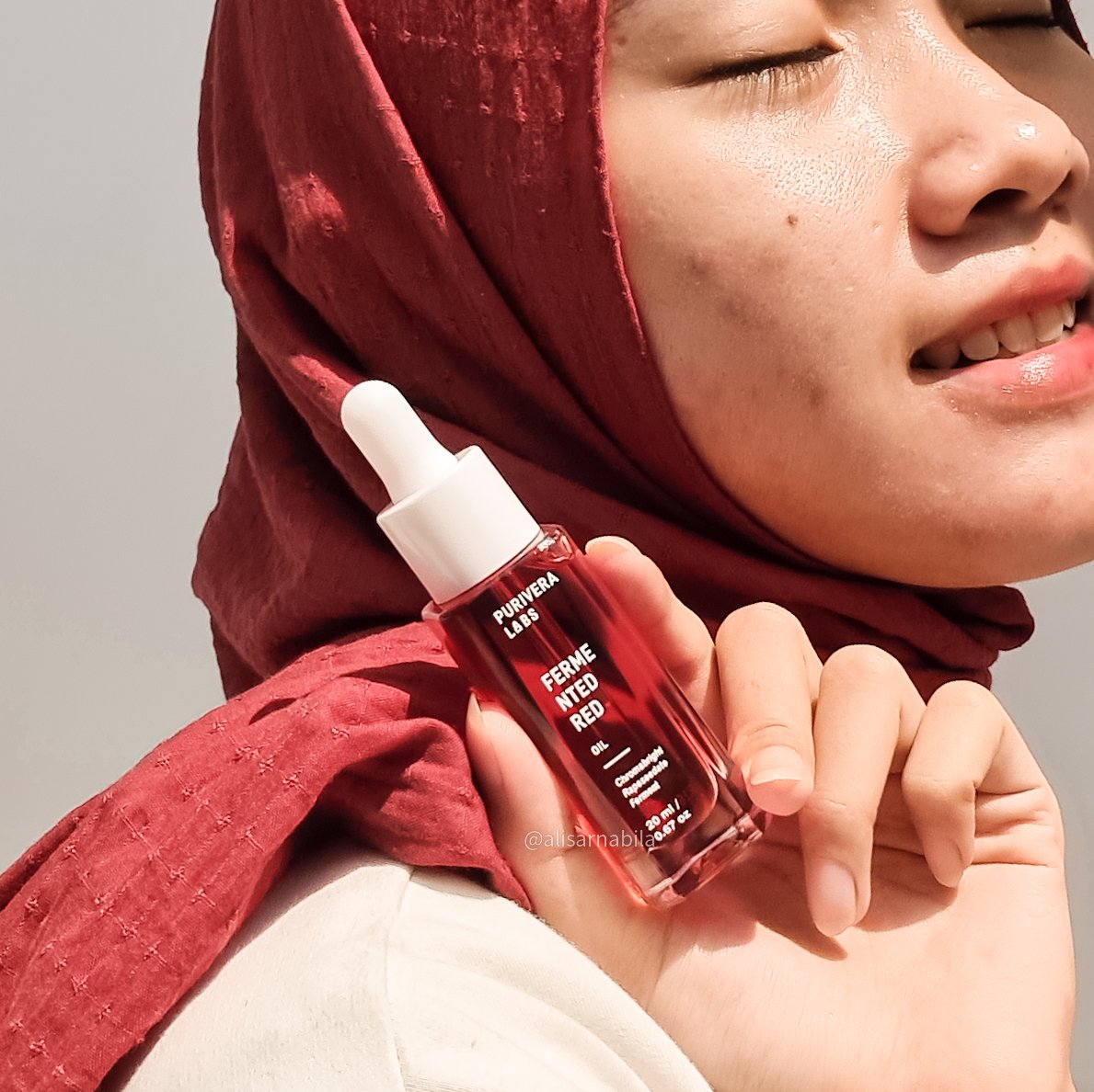 Alisa R. Nabila on Twitter: "FACE OIL YANG BANTU BUAT CERAHIN KULIT? ADA DONG! 🥳 Purivera ...