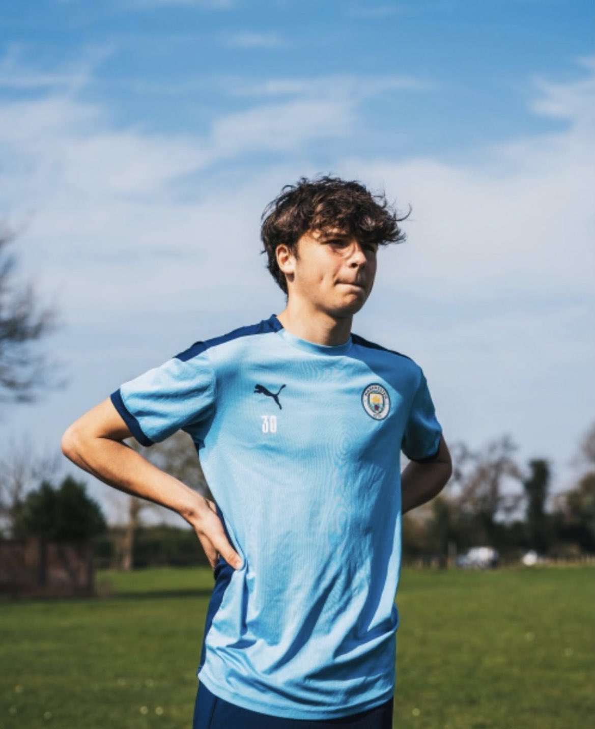 Luca Barrington A Brighton Icon – موقع الخطة التعليمى