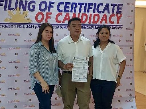 Vandolph Quizon Wife