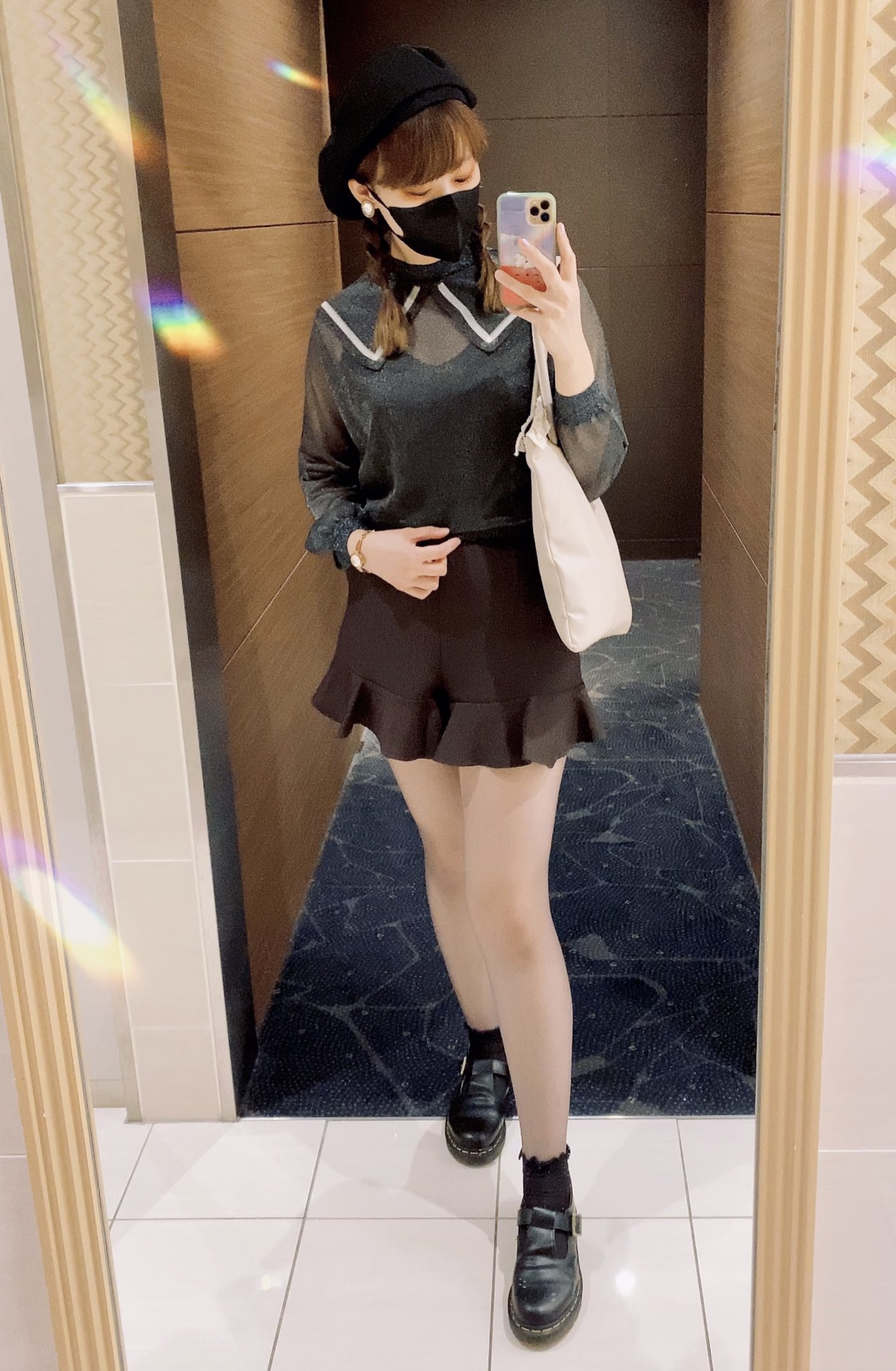 おおえ りん @まるべる on Twitter: "透けてるラメ入りセーラーニットで映画へ🎬 今年は、｢いつ着ればいいんだ｣と思う季節感の難しい素材や袖の服を割と着られているので満足です🌈 ...