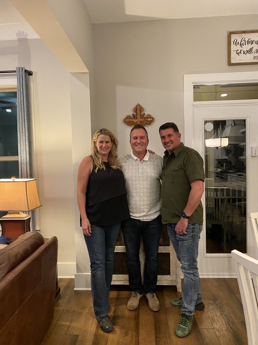 Rebecca Stamps's Instagram, Twitter & Facebook on IDCrawl