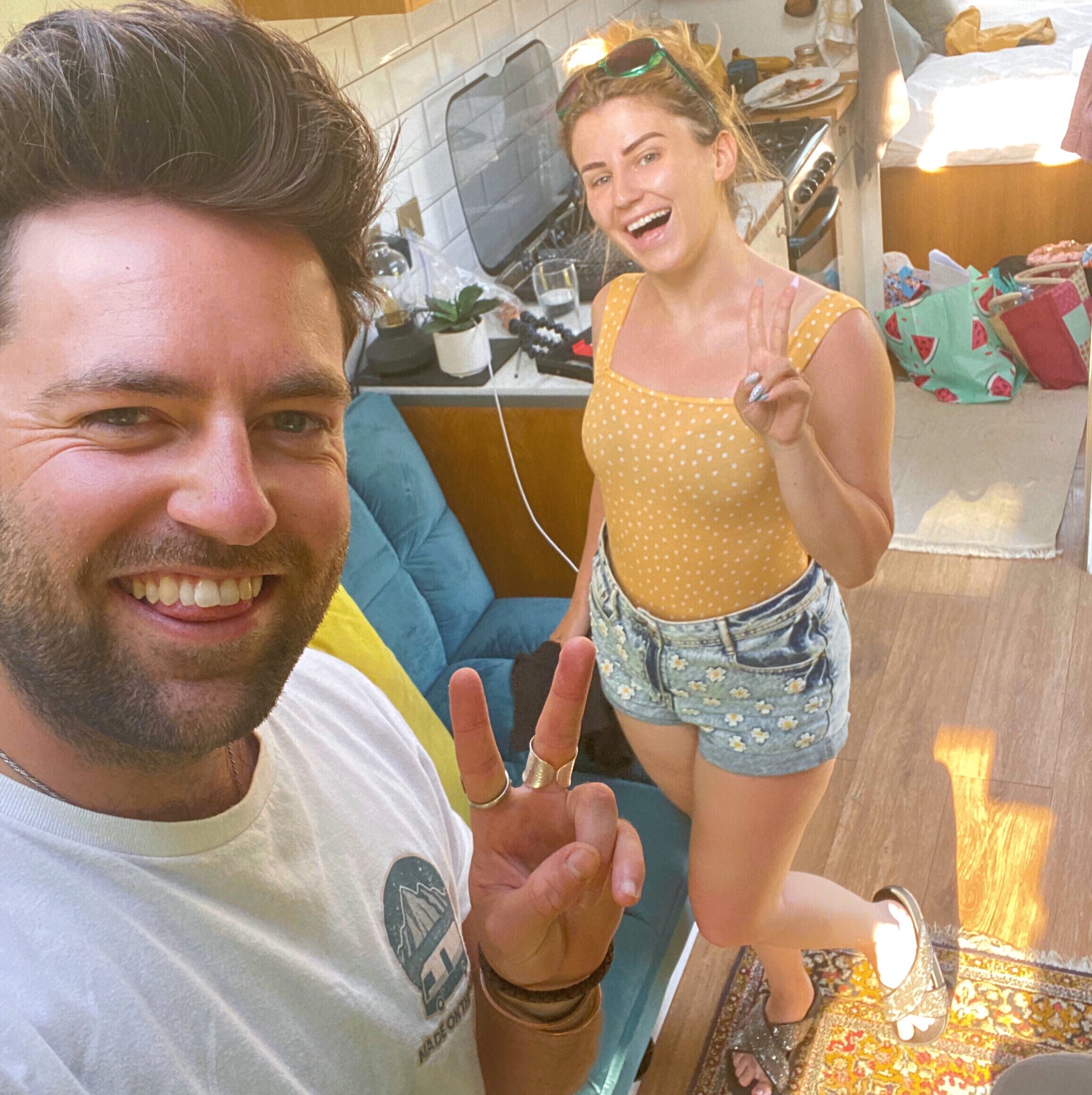 Ivy Ash Singer Songwriter ⚡️ On Twitter ⬅️ Throwback To Summer ☀️