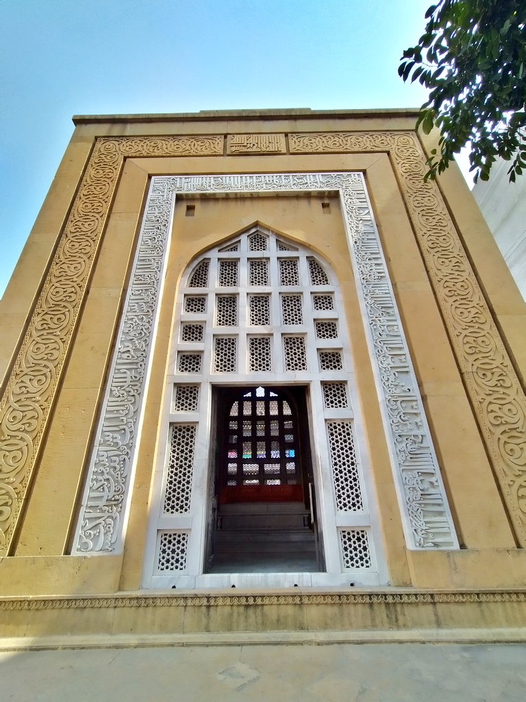 Tomb Of Qutb Ud Din Aibak