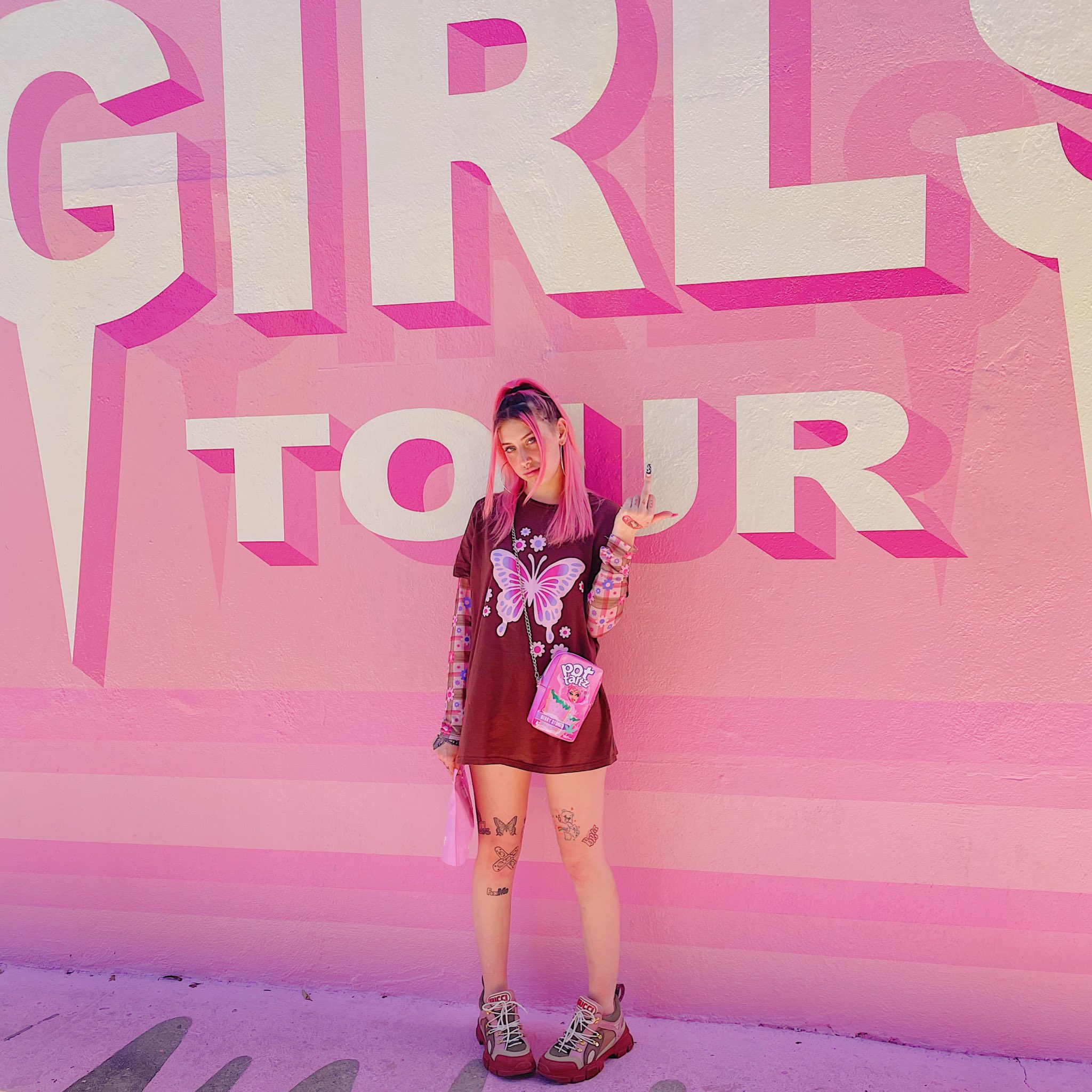 TW Pornstars - 1 pic. Mel P. Twitter. is that a world tour?. 1:31 AM ...
