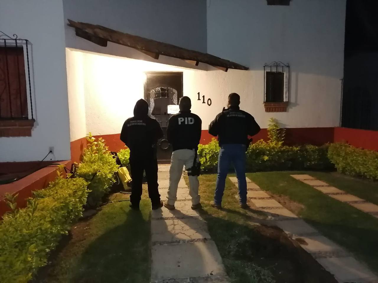 Fiscalía Querétaro On Twitter La Madrugada De Este Martes Elementos