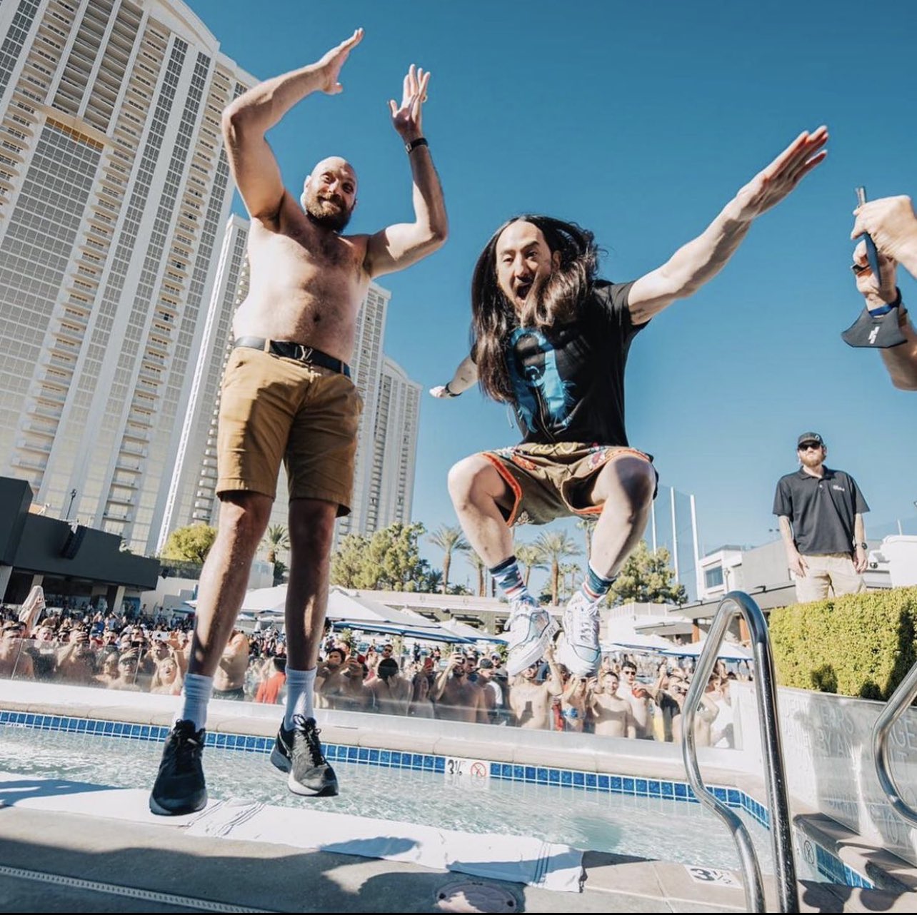 Steve Aoki Live Jump