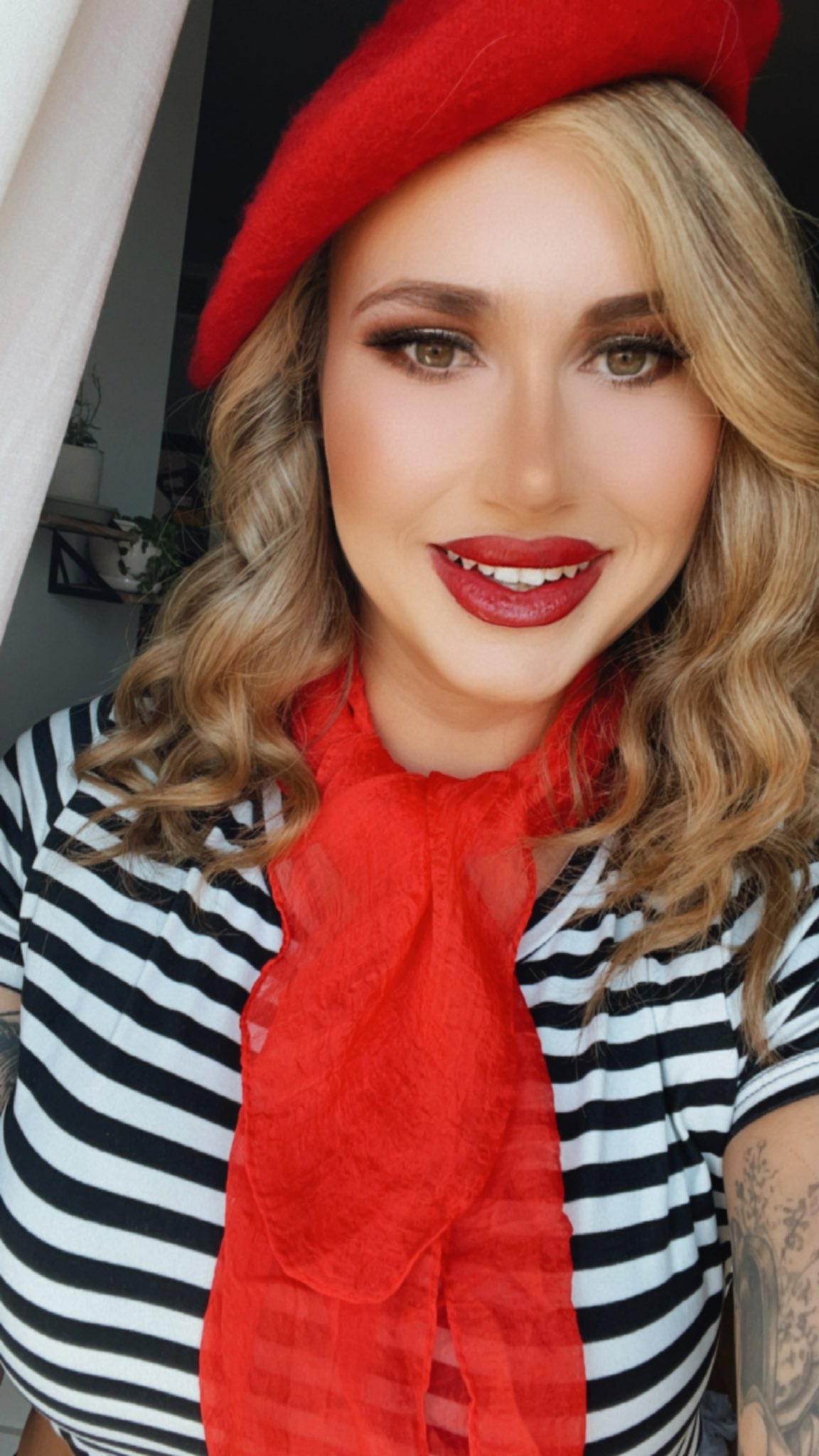 TW Pornstars - 1 pic. Red August- $5 OnlyFans💋. Twitter. Can you guess ...