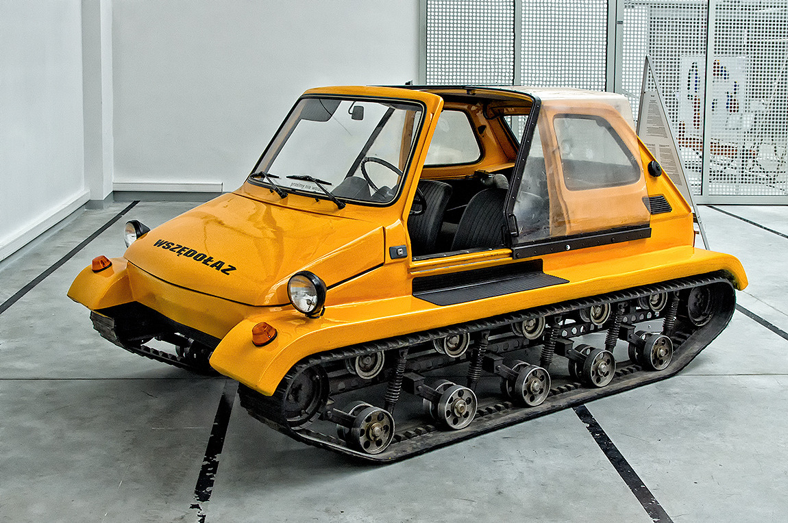 rocketengine on Twitter: "Wszędołaz Fiat126をベースにポーランドで開発された全地形対応水陸両用車 かっこかわいい https://t.co ...