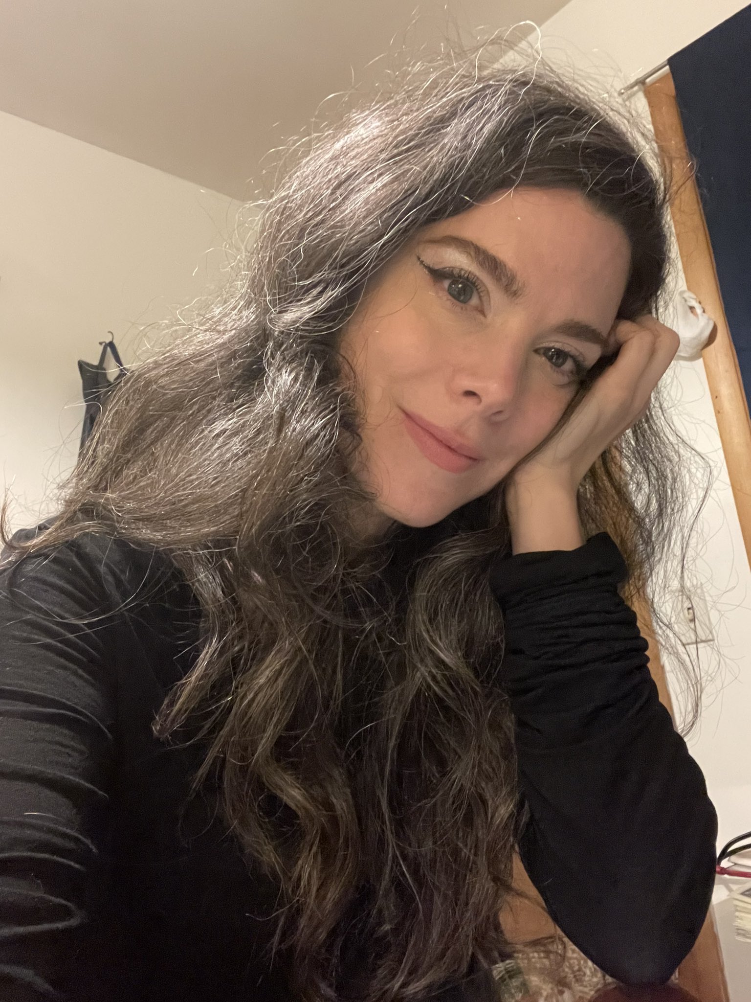 TW Pornstars - 1 pic. Nicole Emma Vaunt.. Twitter. Just a happy little ...