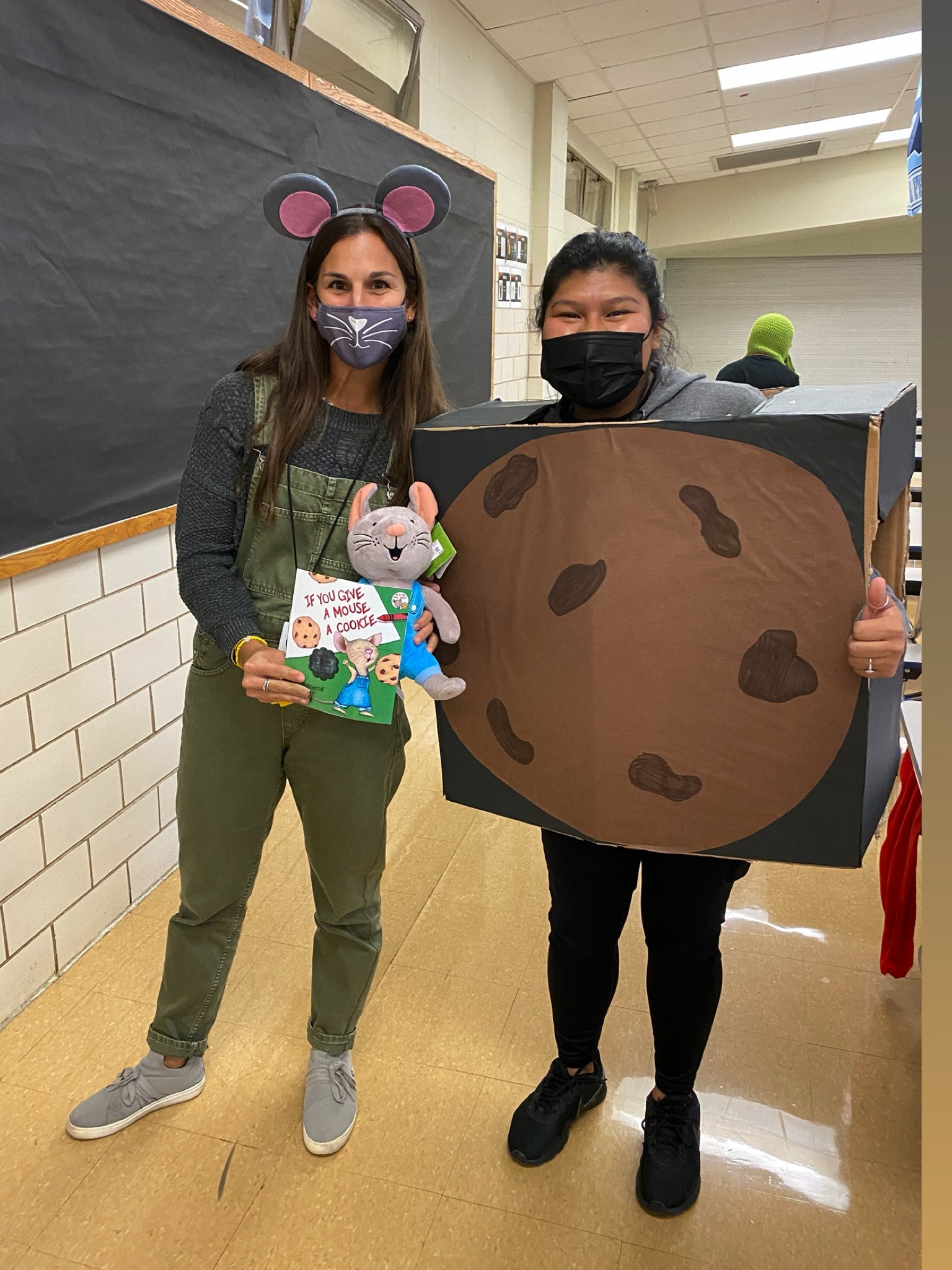 If You Give A Moose A Muffin Costume